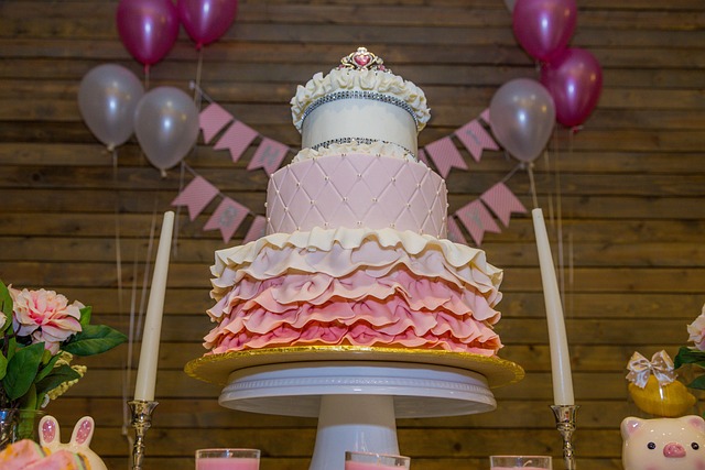 Gl cklich Geburtstag Kuchen Kostenloses Foto Auf Pixabay Gl cklich Geburtstag Kuchen Kostenloses Foto Auf Pixabay
