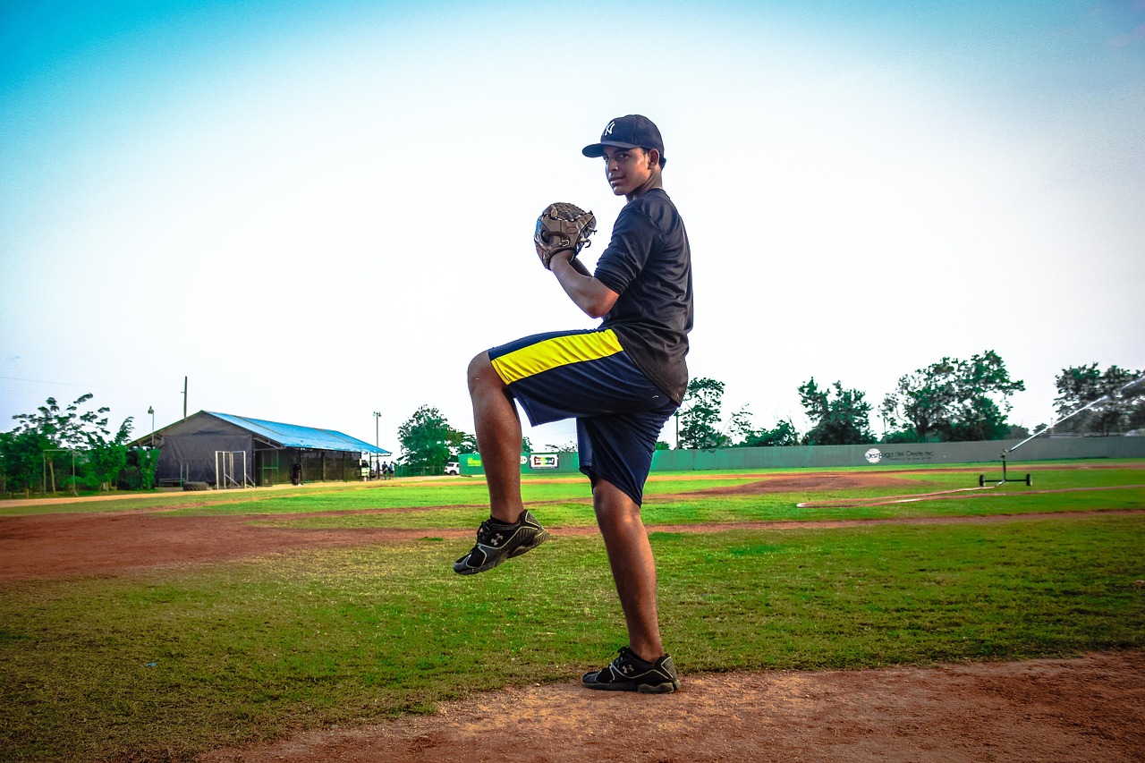 7,000+ Free Baseball Player & Baseball Images - Pixabay