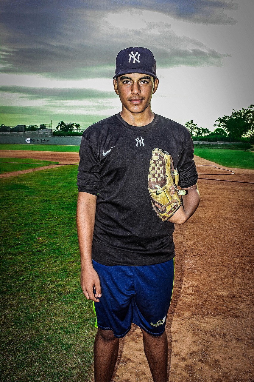 7,000+ Free Baseball Player & Baseball Images - Pixabay