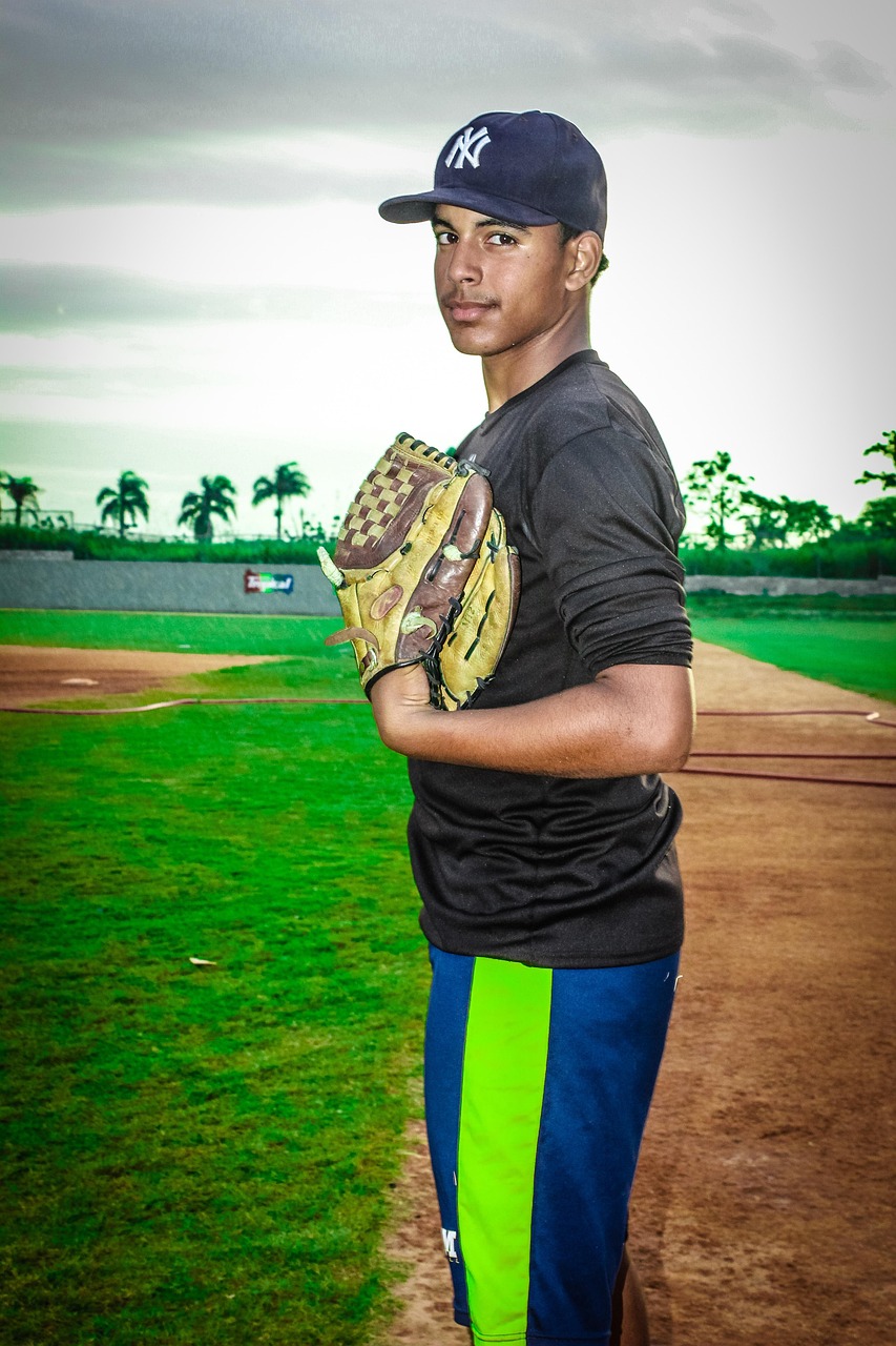 7,000+ Free Baseball Player & Baseball Images - Pixabay