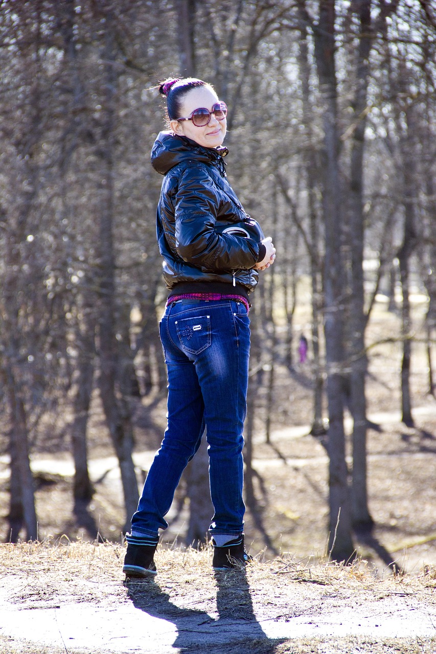Young Woman Stroll The Park - Free photo on Pixabay - Pixabay