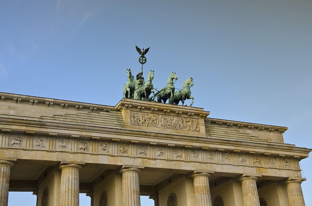 Branderburger Track Berlin - Free photo on Pixabay