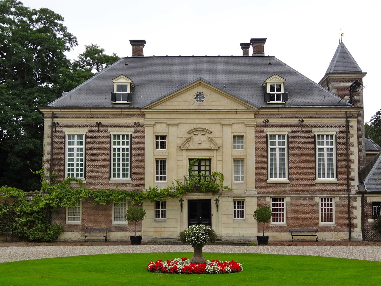 Más de 10 imágenes gratis de Lisborn Huis y Países Bajos - Pixabay