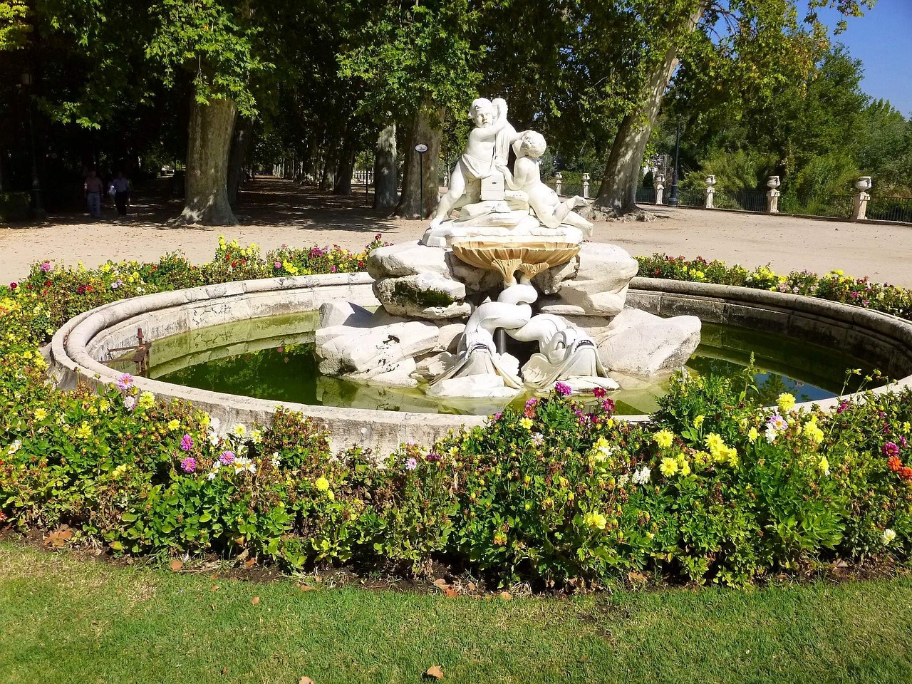 Palais Royal Jardins Parc Fuente - Photo gratuite sur Pixabay - Pixabay