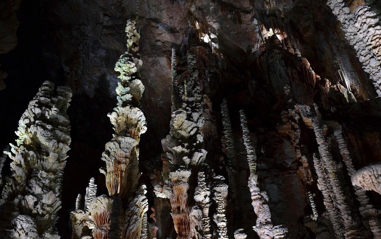 100+ Free Stalagmite & Cave Images - Pixabay