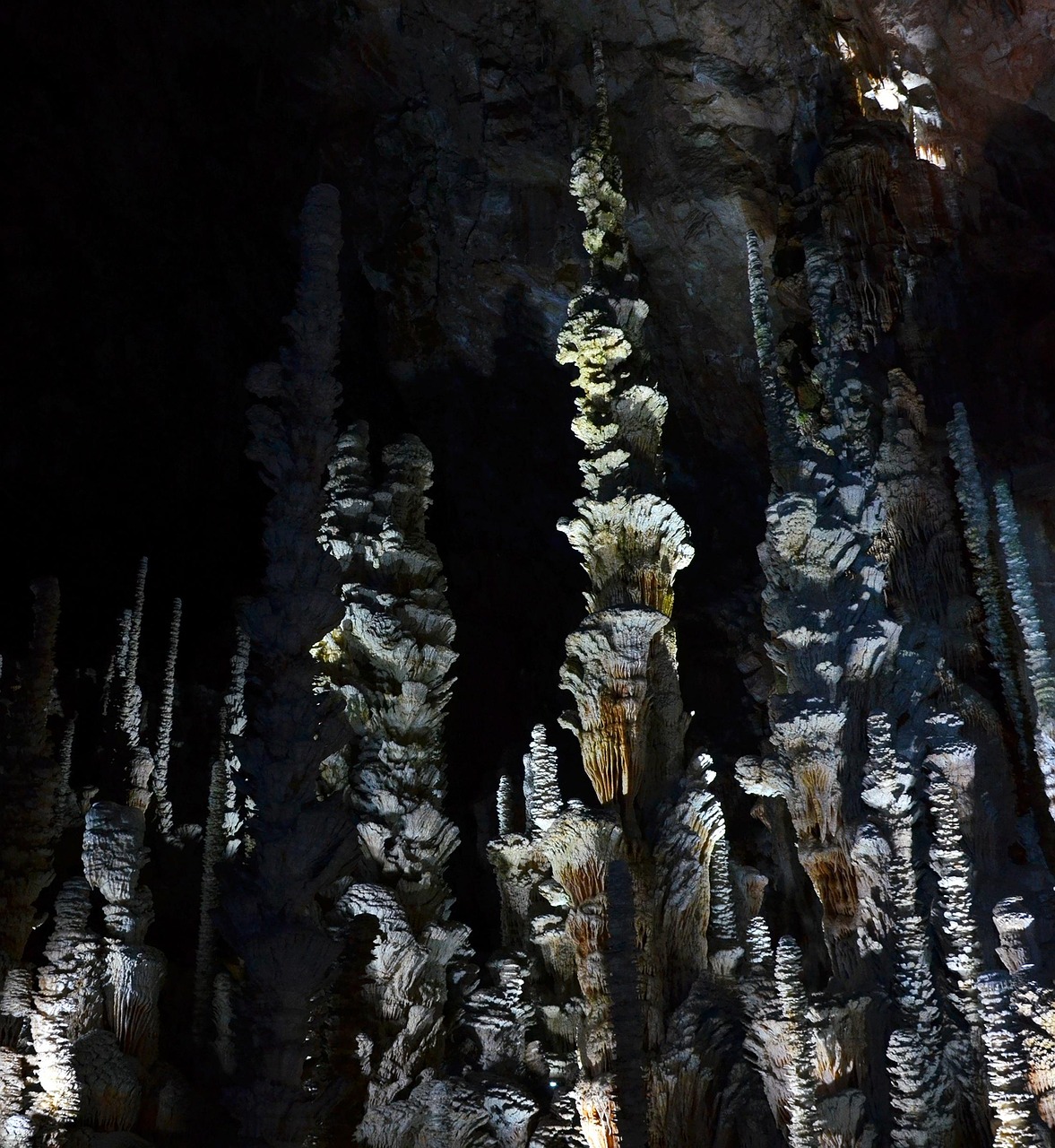 100+ Free Stalagmite & Cave Images - Pixabay