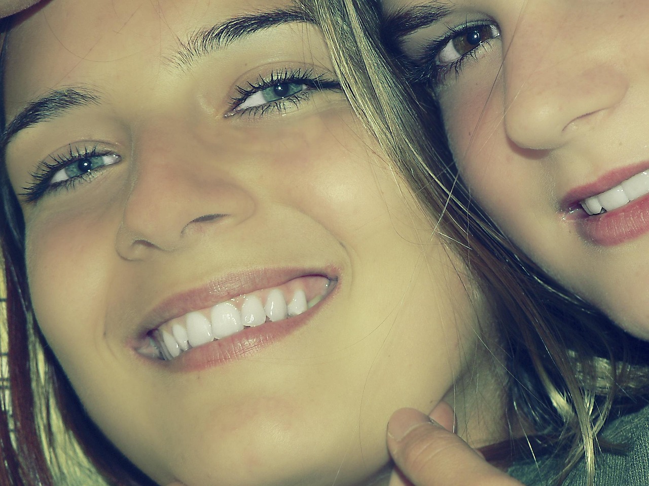 10,000+ Free Two Friends & Friends Images - Pixabay