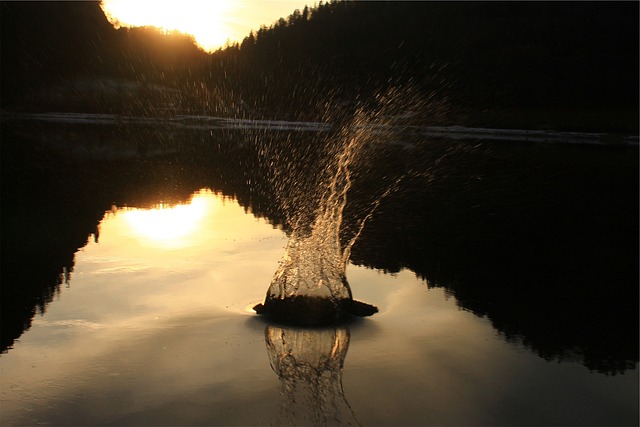 Lake Water Splash - Free photo on Pixabay - Pixabay