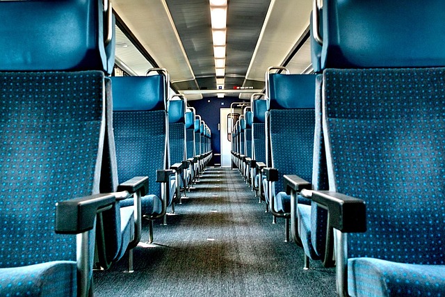 10,000+ Free Train Inside & Train Images - Pixabay