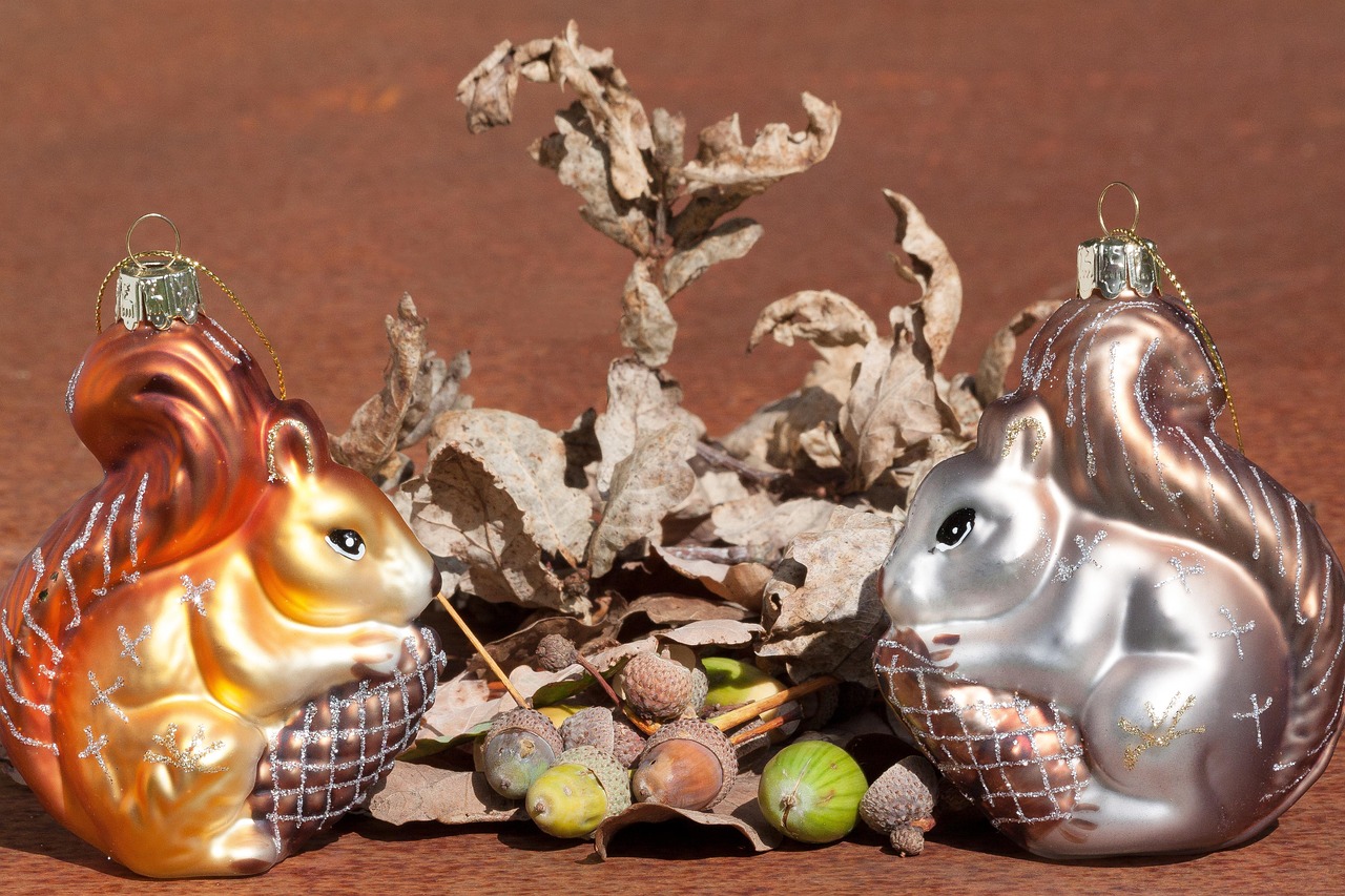 Squirrel Christmas Decorations - Free photo on Pixabay - Pixabay