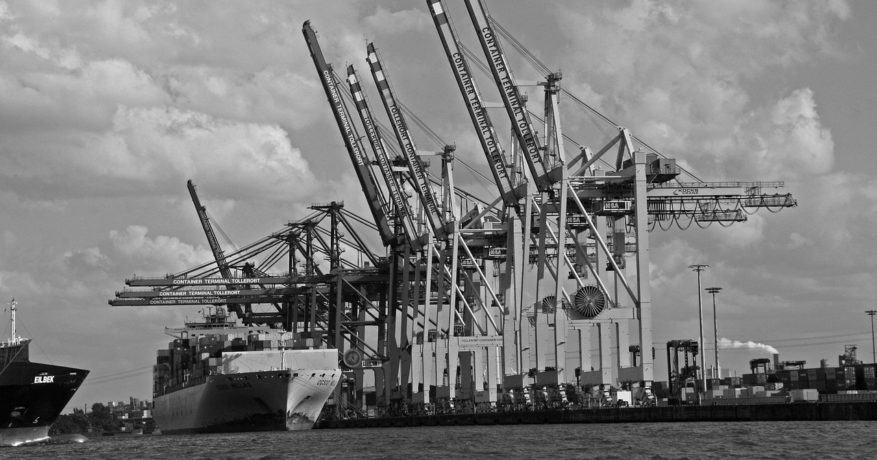 500+ Free Freighter & Container Ship Images - Pixabay