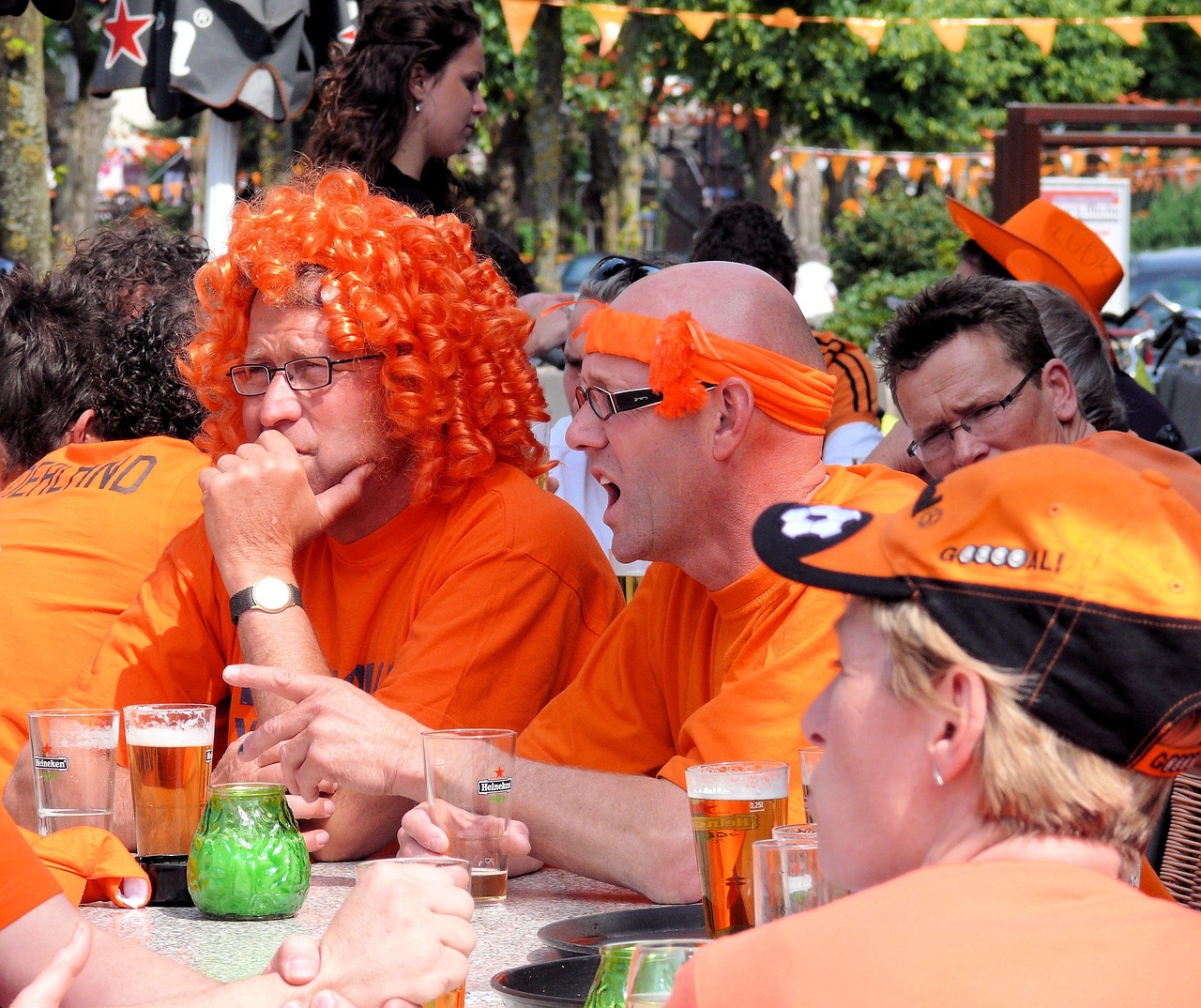 5.000+ kostenlose Football Fans Cheering Slow Motion und Fußball-Bilder ...