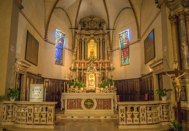 1,000+ Free Altar & Church Images - Pixabay