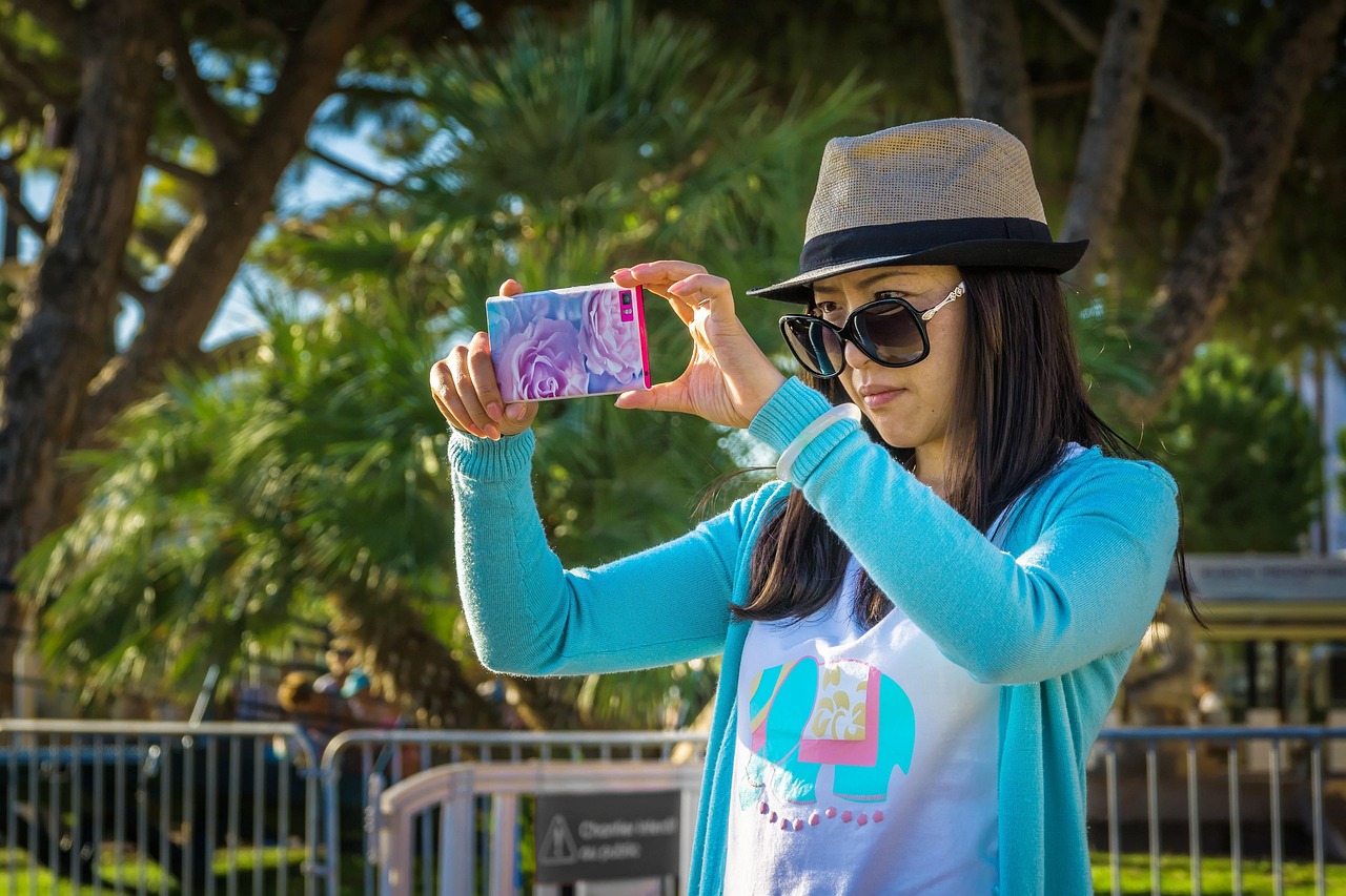 Selfie Smartphone Self - Free photo on Pixabay - Pixabay