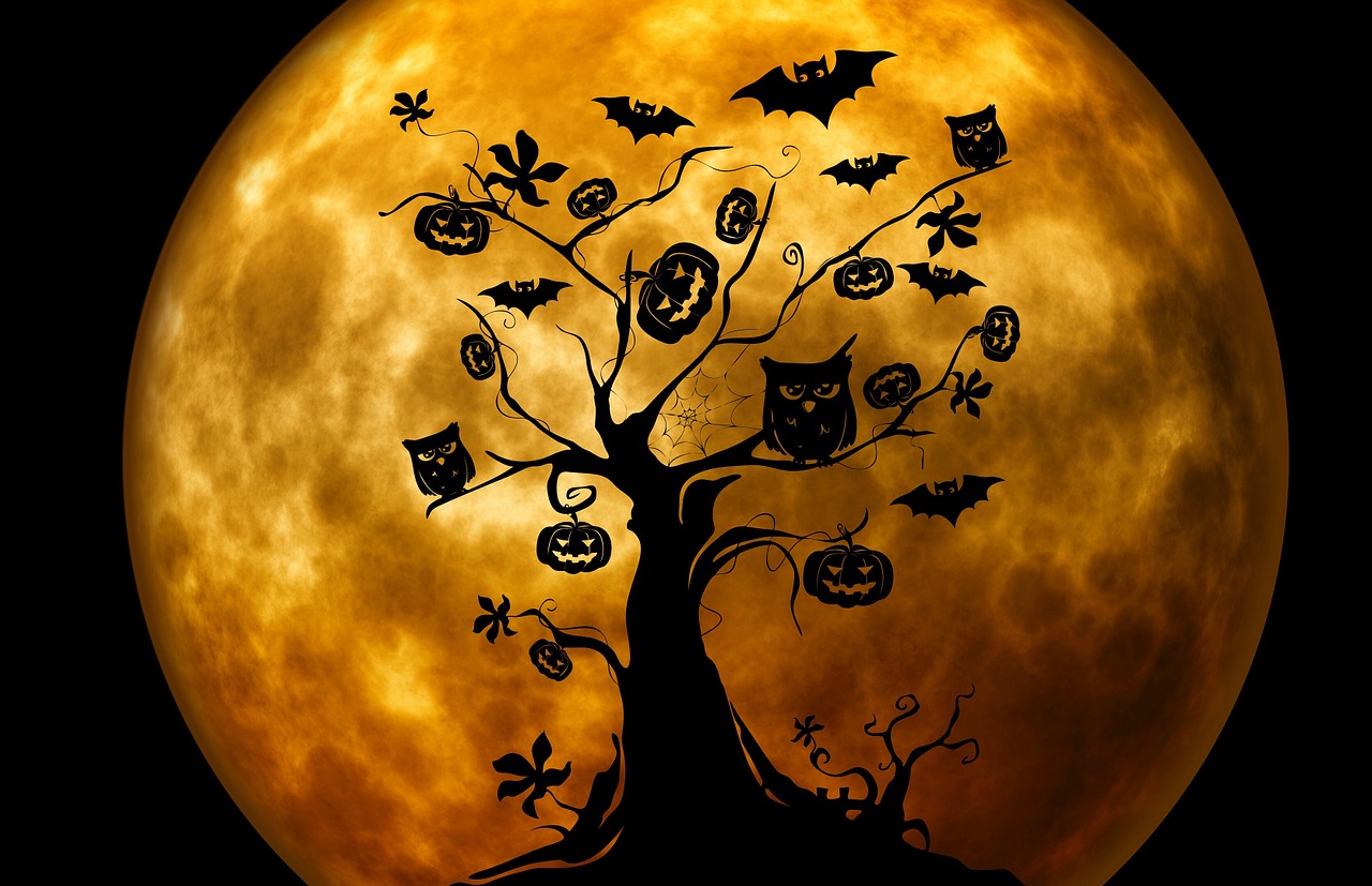 Halloween Fa Bagoly · Ingyenes kép a Pixabay-en