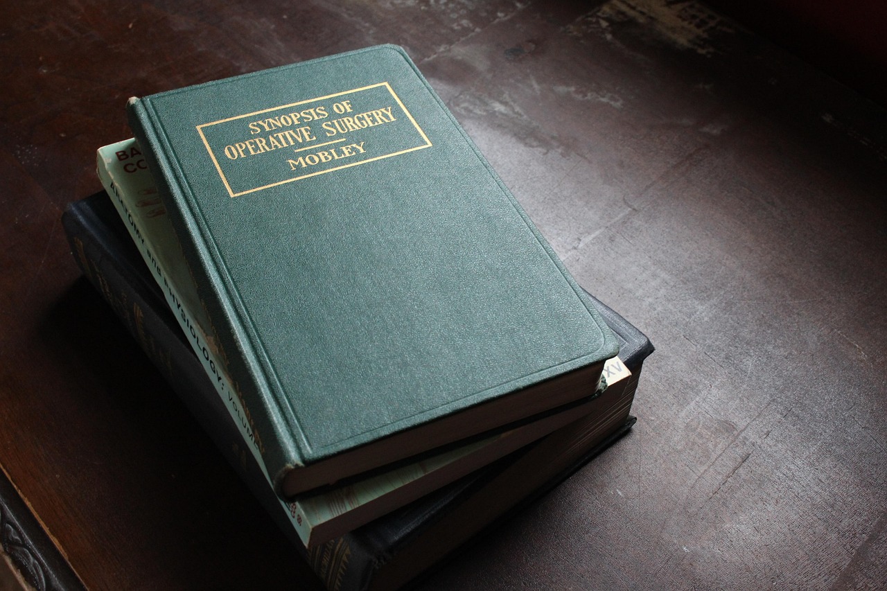 Books Medical Text Book - Free photo on Pixabay