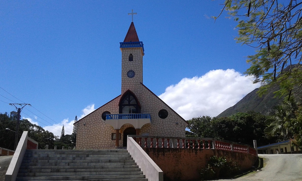 Church Pray Plum New - Free photo on Pixabay
