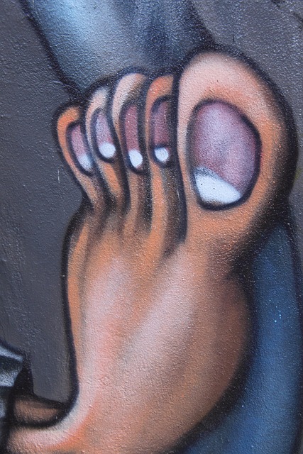 Toes Graffiti Street Art - Free photo on Pixabay
