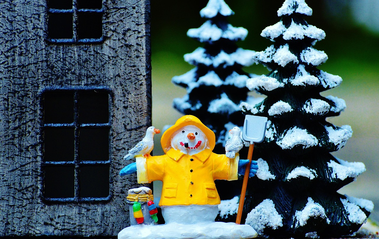 Snowman House Fir Trees - Free photo on Pixabay - Pixabay