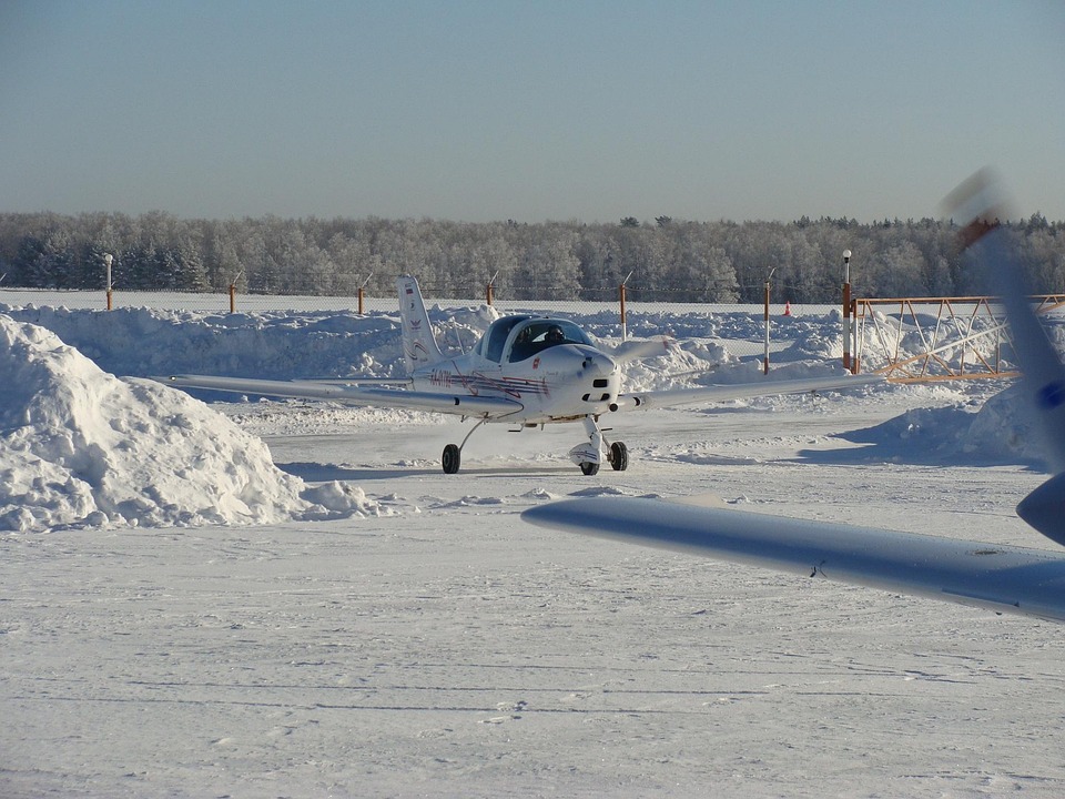 Airplane Winter Suburbs - Free photo on Pixabay - Pixabay
