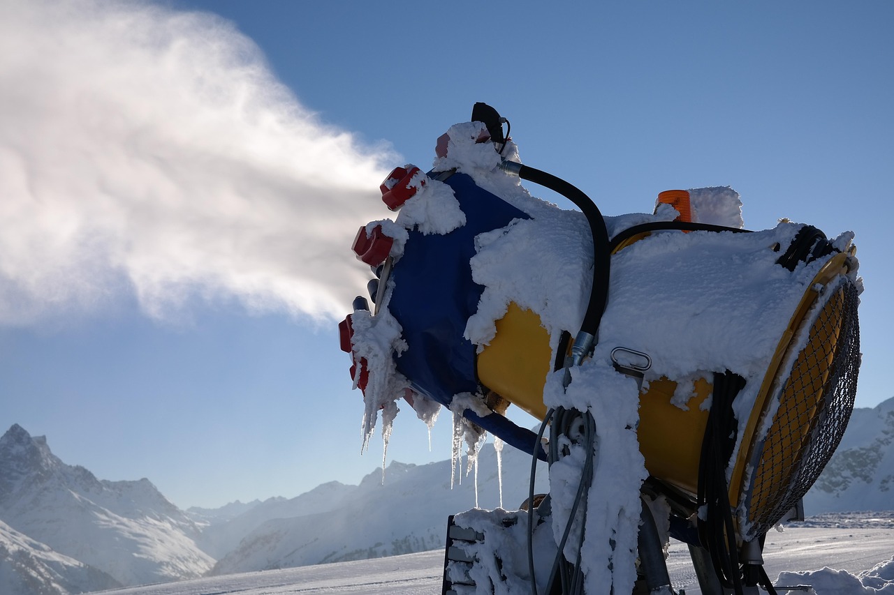 Snow Cannon Making - Free photo on Pixabay - Pixabay