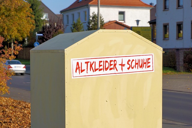 Old Clothes Container - Free photo on Pixabay