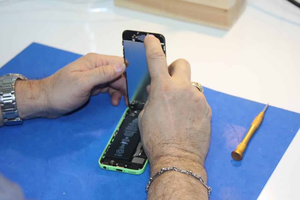 Mobiele Telefoon Reparatie Gratis Foto Op Pixabay Mobiele Telefoon Reparatie Gratis Foto Op Pixabay