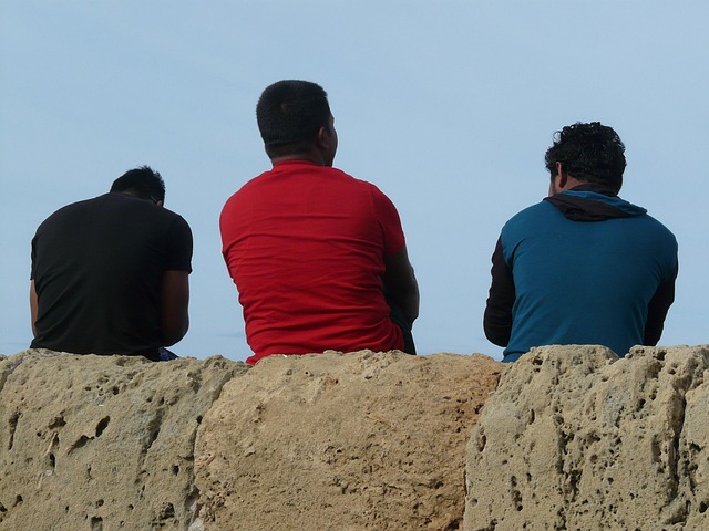 Hombres Sentado Chipre La Parte De - Foto gratis en Pixabay - Pixabay