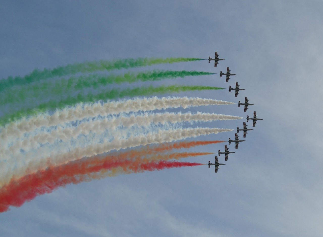 Tricolor Arrows Italy Air - Free photo on Pixabay - Pixabay