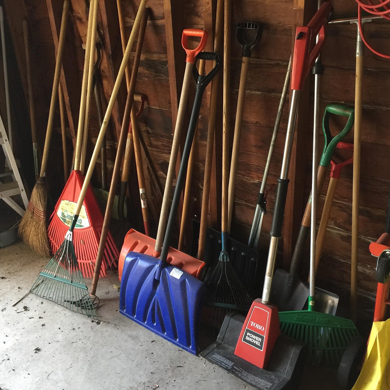 Shovels Winter Cold - Free photo on Pixabay - Pixabay