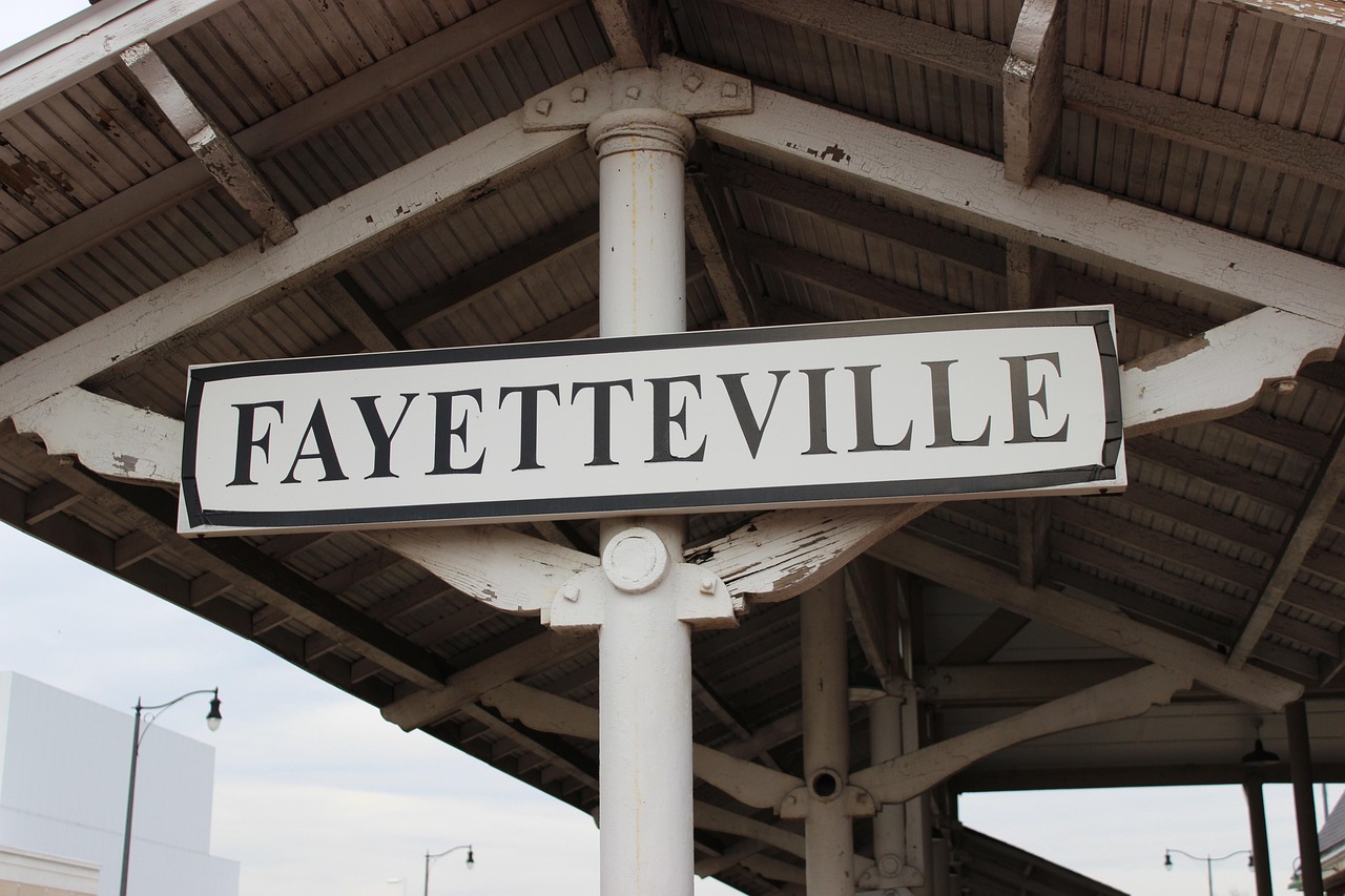 Sign Train Station - Free photo on Pixabay