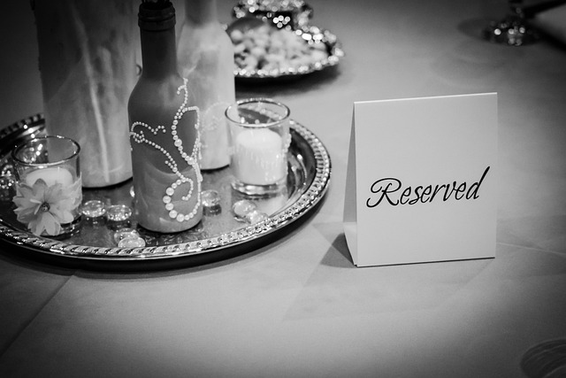 10,000+ Free Reserved Sign & Sign Images - Pixabay