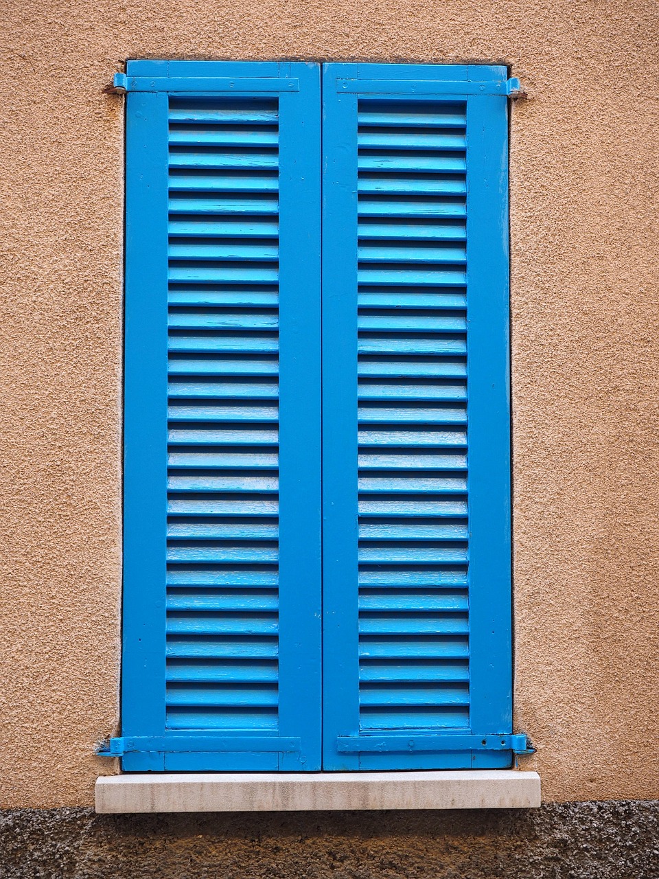 100+ Free Blue Shutters & Blue Images - Pixabay