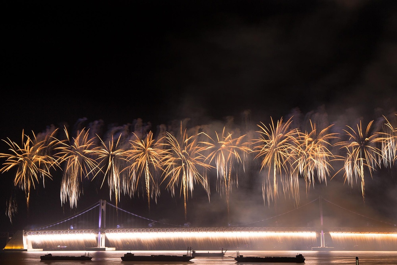 3,000+ Free Fireworks & Fireworks Images - Pixabay