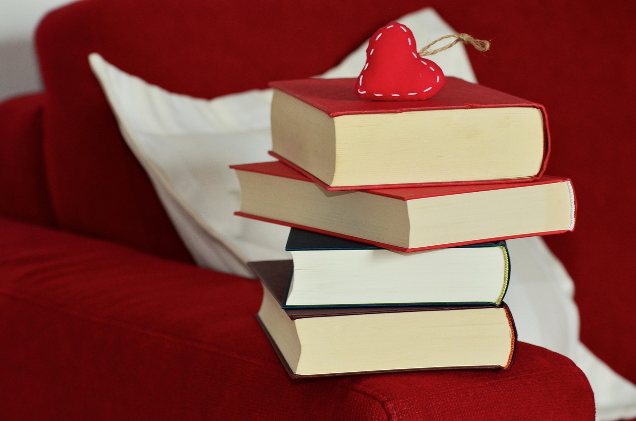 10,000+ Free Books & Bible Photos - Pixabay