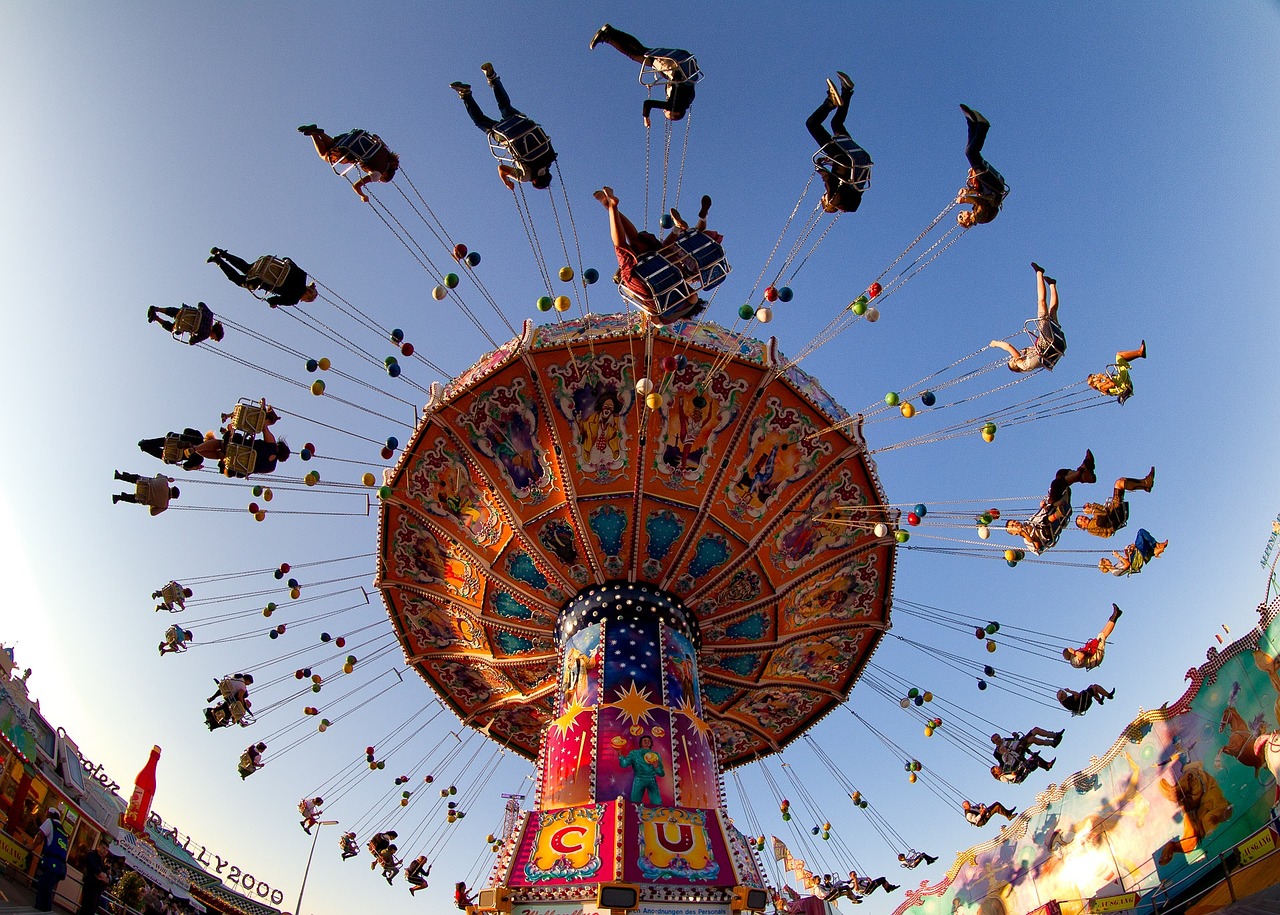 1 000 Free Carousel Fair Images Pixabay