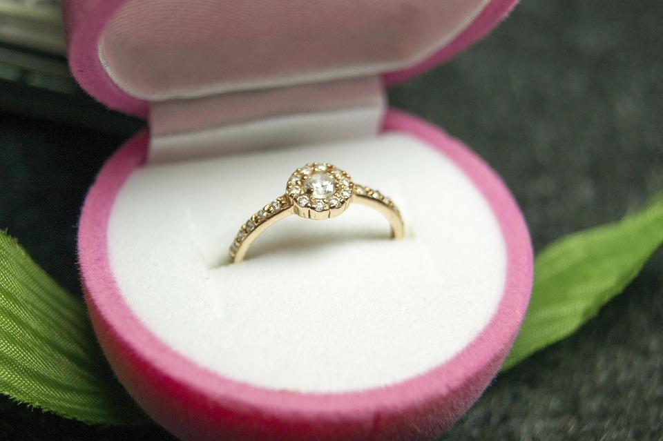 Anneau Diamants Cadeau 8 - Photo gratuite sur Pixabay - Pixabay