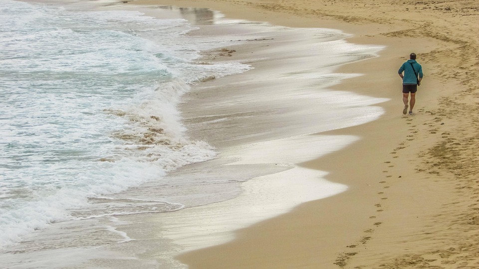 Jogging Beach Runner - Free photo on Pixabay - Pixabay