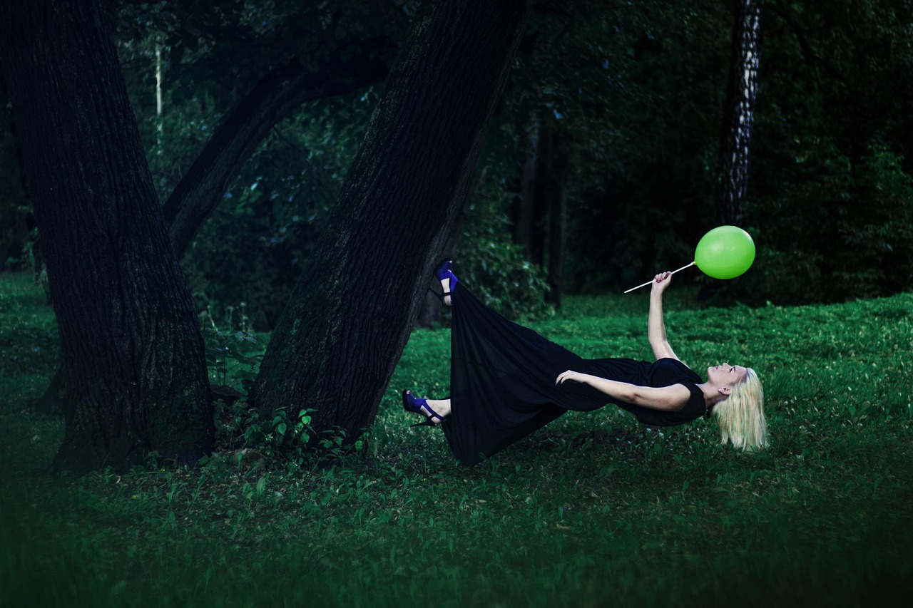 Levitación Ingravidez Mujer Joven - Foto gratis en Pixabay - Pixabay