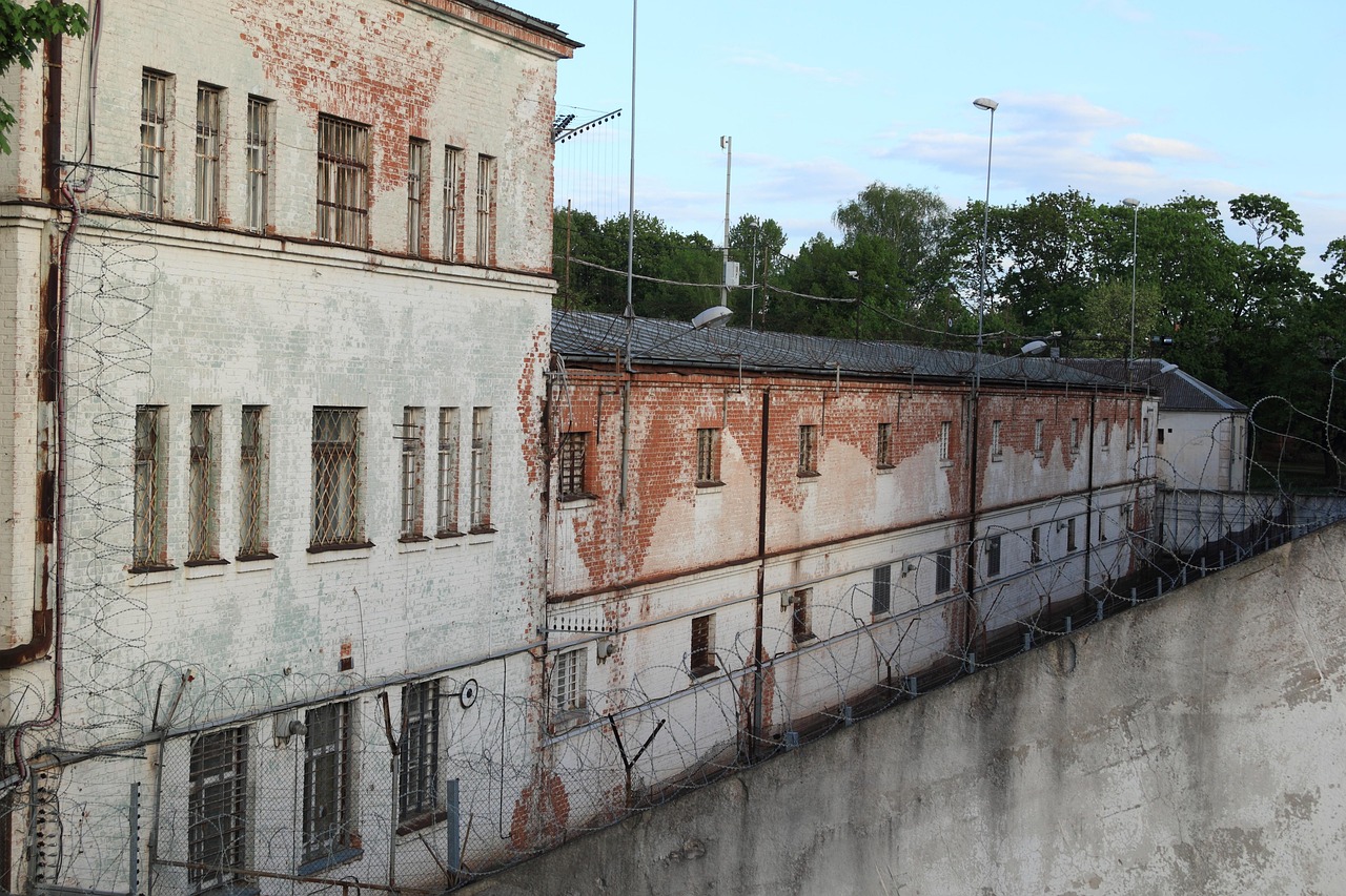80+ Free Prison Cell & Prison Images - Pixabay