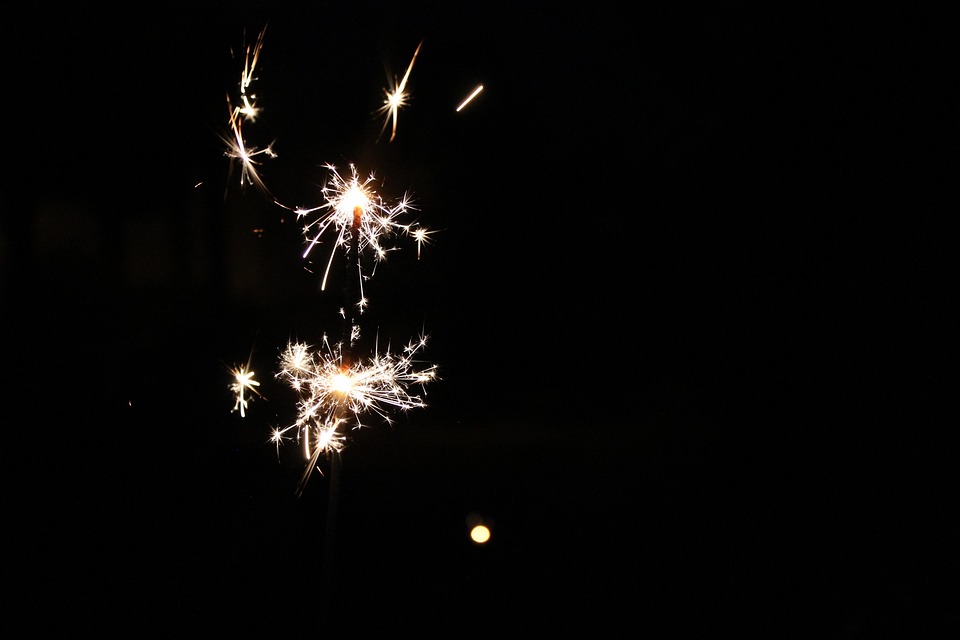 Sparkler Night Shining - Free photo on Pixabay