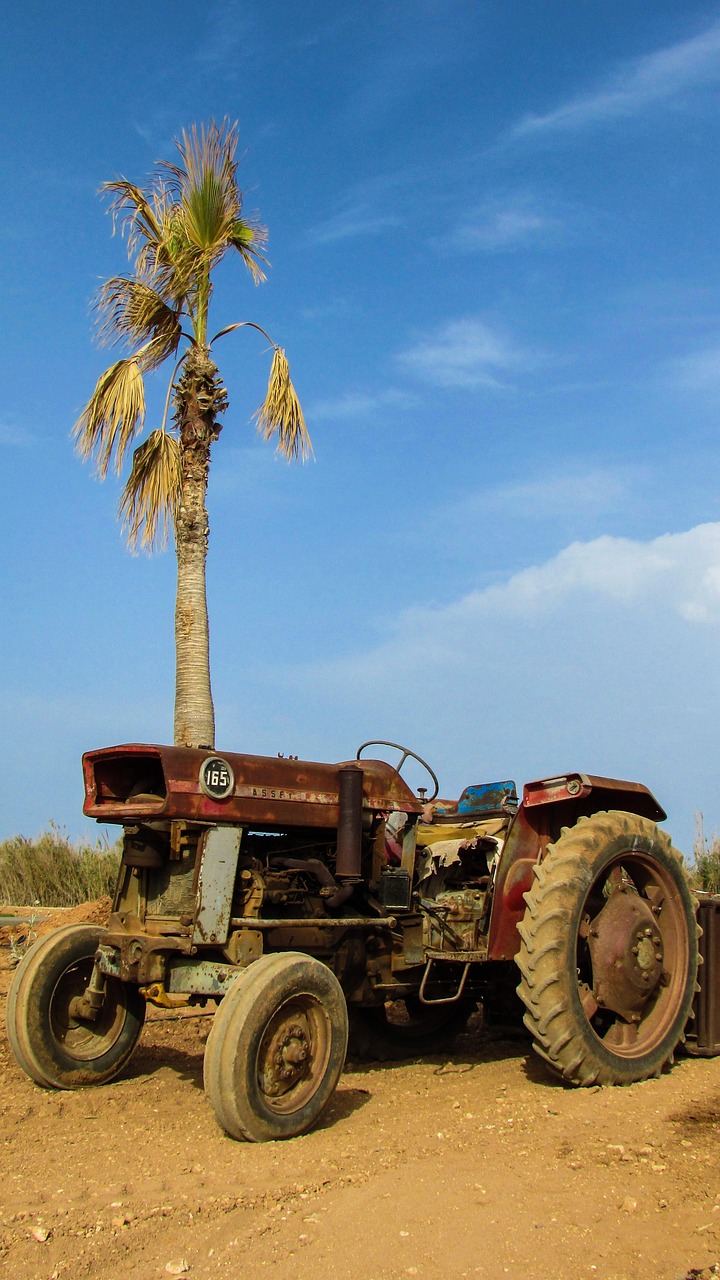 Trator Velho Oxidado - Foto gratuita no Pixabay - Pixabay