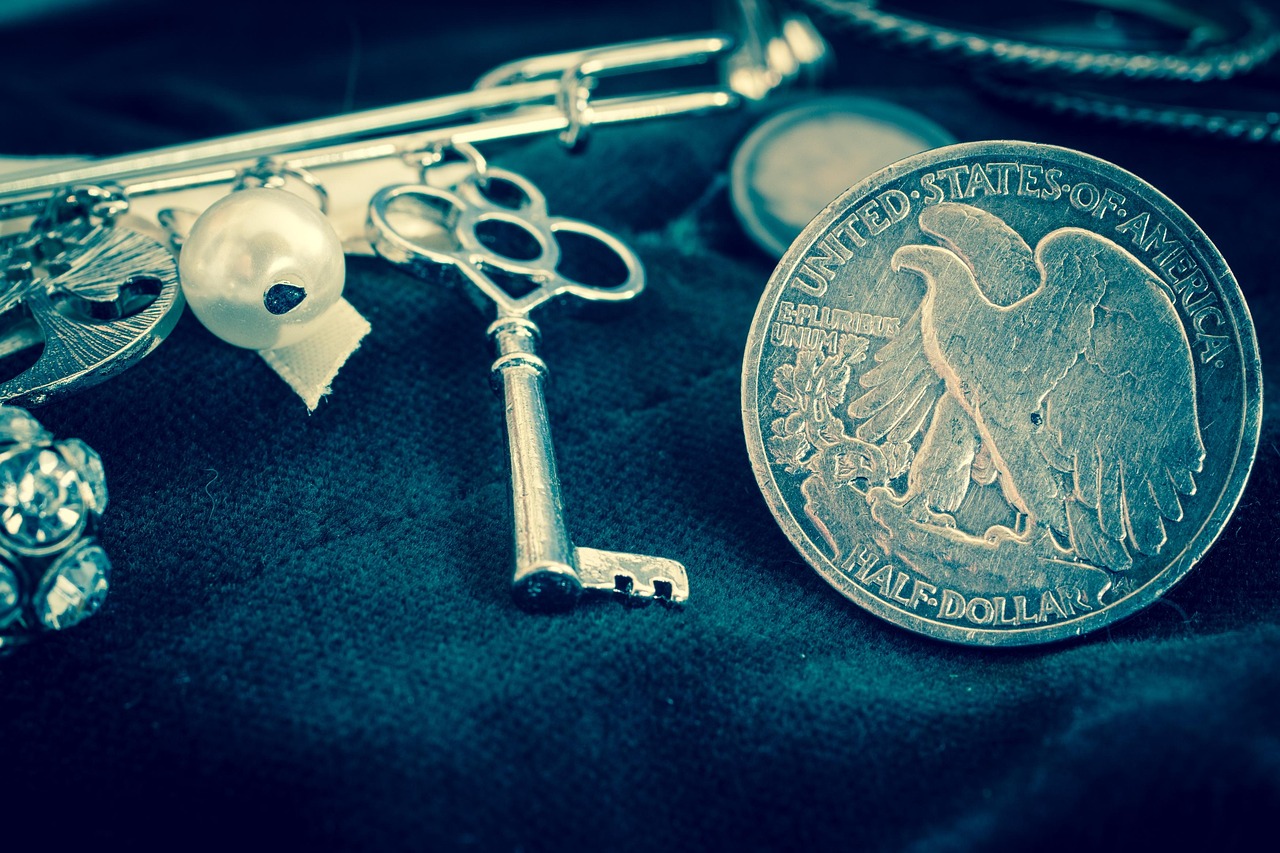 10,000+ Free Silver Coin & Money Images - Pixabay