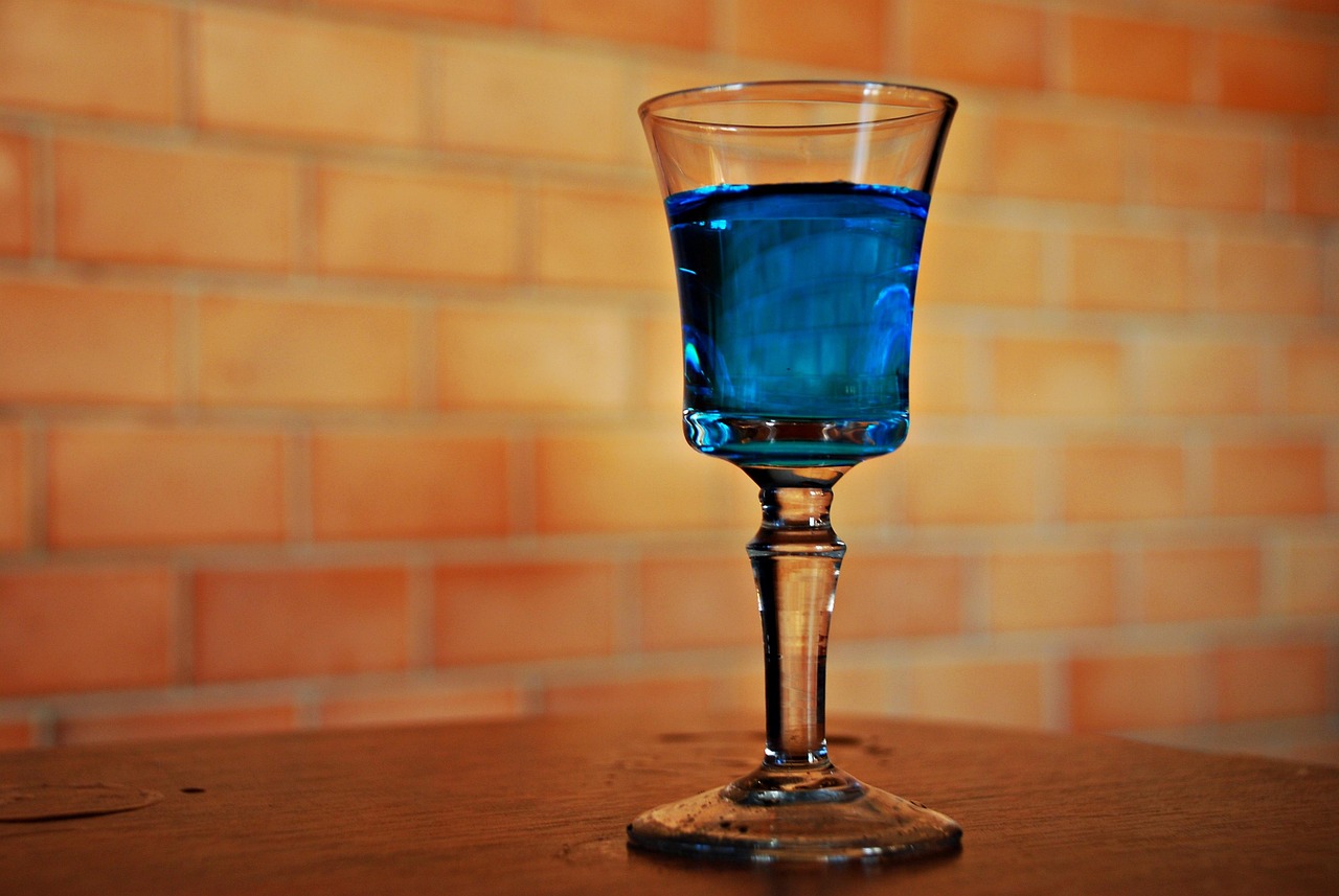 Un Vaso De Bebida Alcohol - Foto gratis en Pixabay - Pixabay