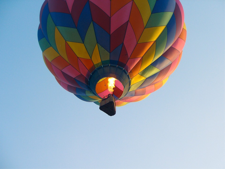 Luftballong Färgrik Transport - Gratis foto på Pixabay - Pixabay