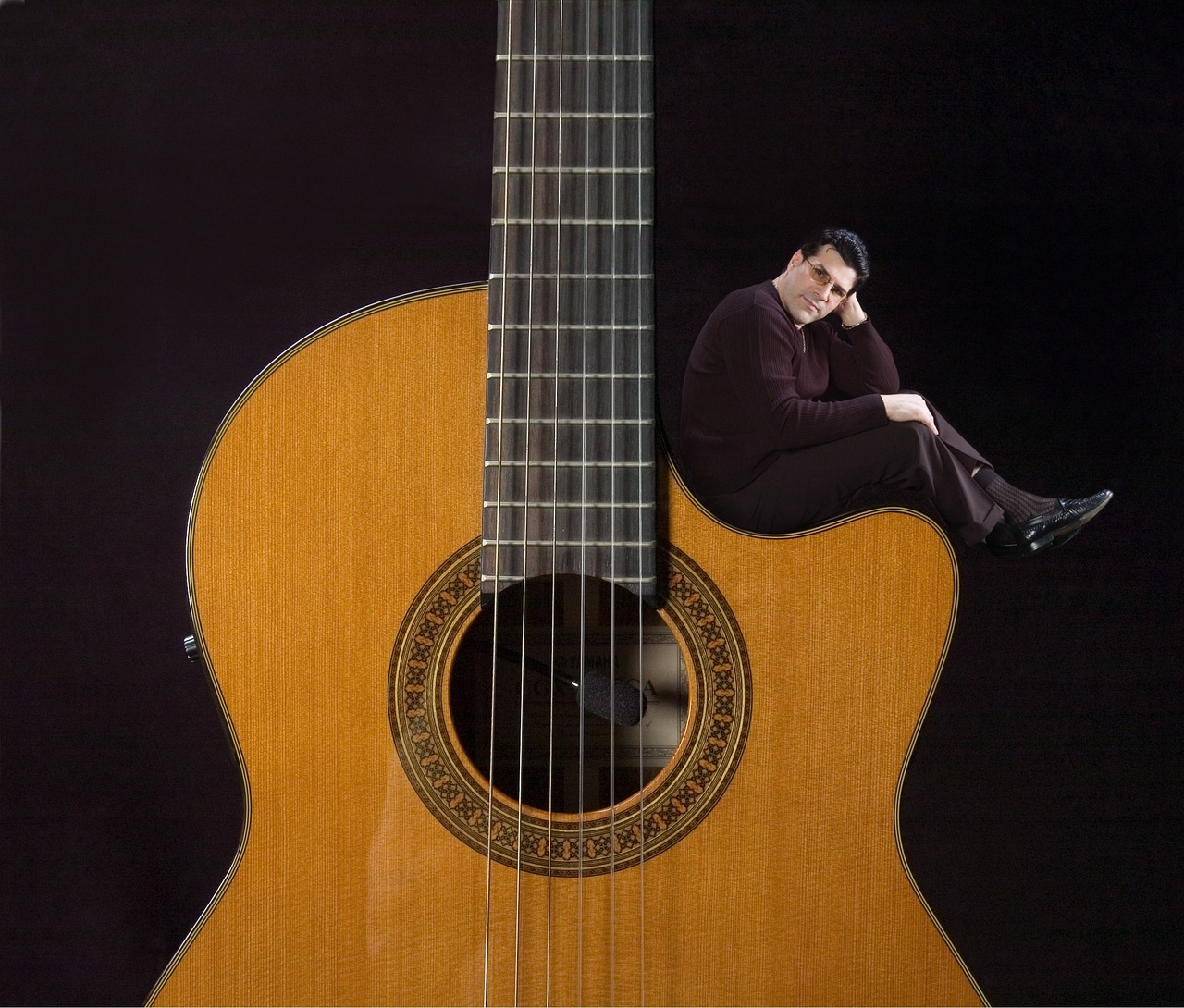 Jose Angel Navarro Guitarist - Free photo on Pixabay