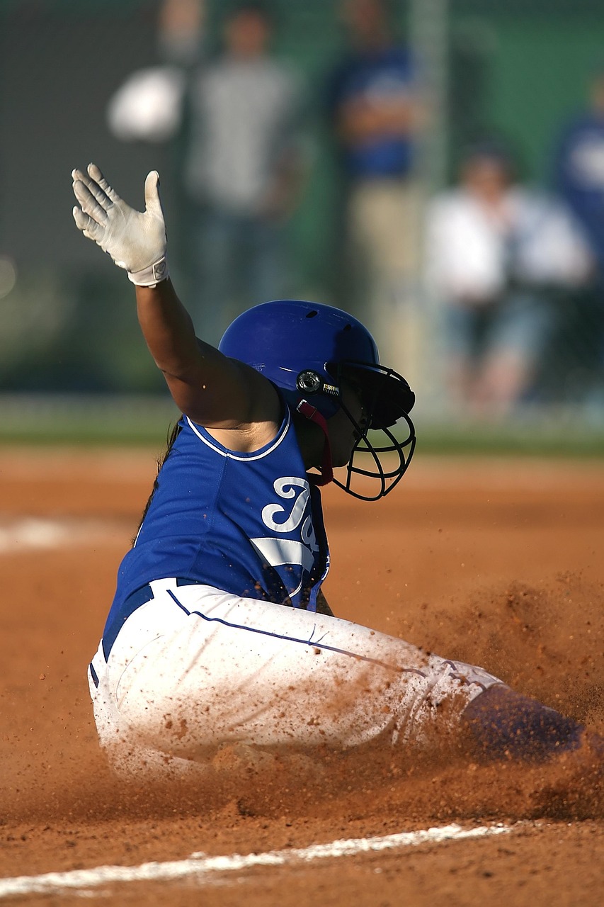 6,000+ Free Softball Player & Softball Images - Pixabay