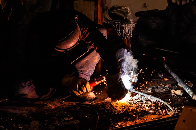 Worker Welding Welder - Free photo on Pixabay