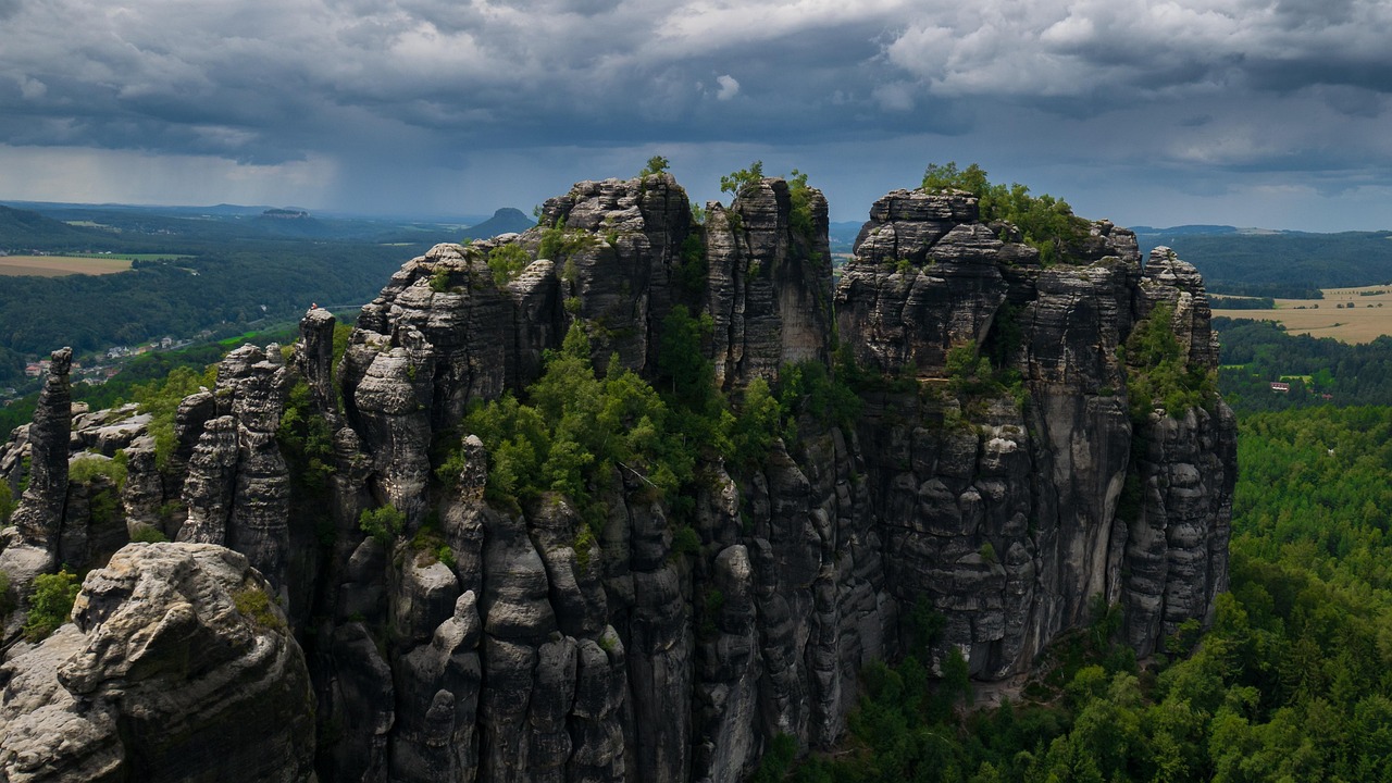 Elbe Sandstone Mountains Rock - Free photo on Pixabay - Pixabay