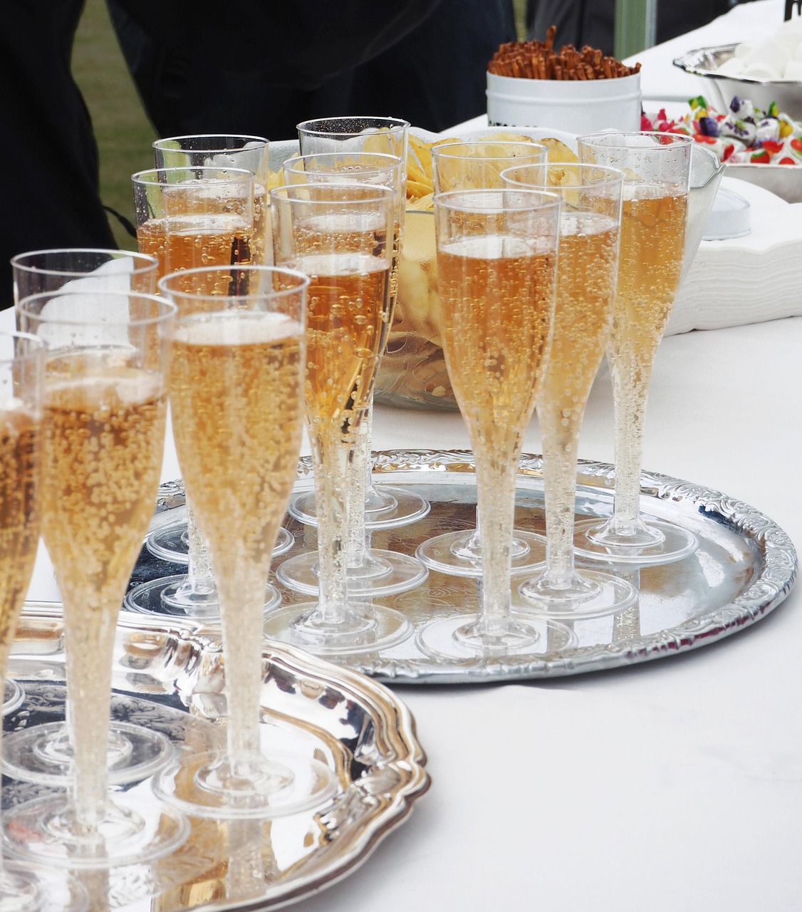 Bubble Champagne Silver Tray - Free photo on Pixabay
